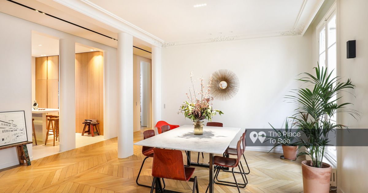 Clean and refined curved apartment | The place to see