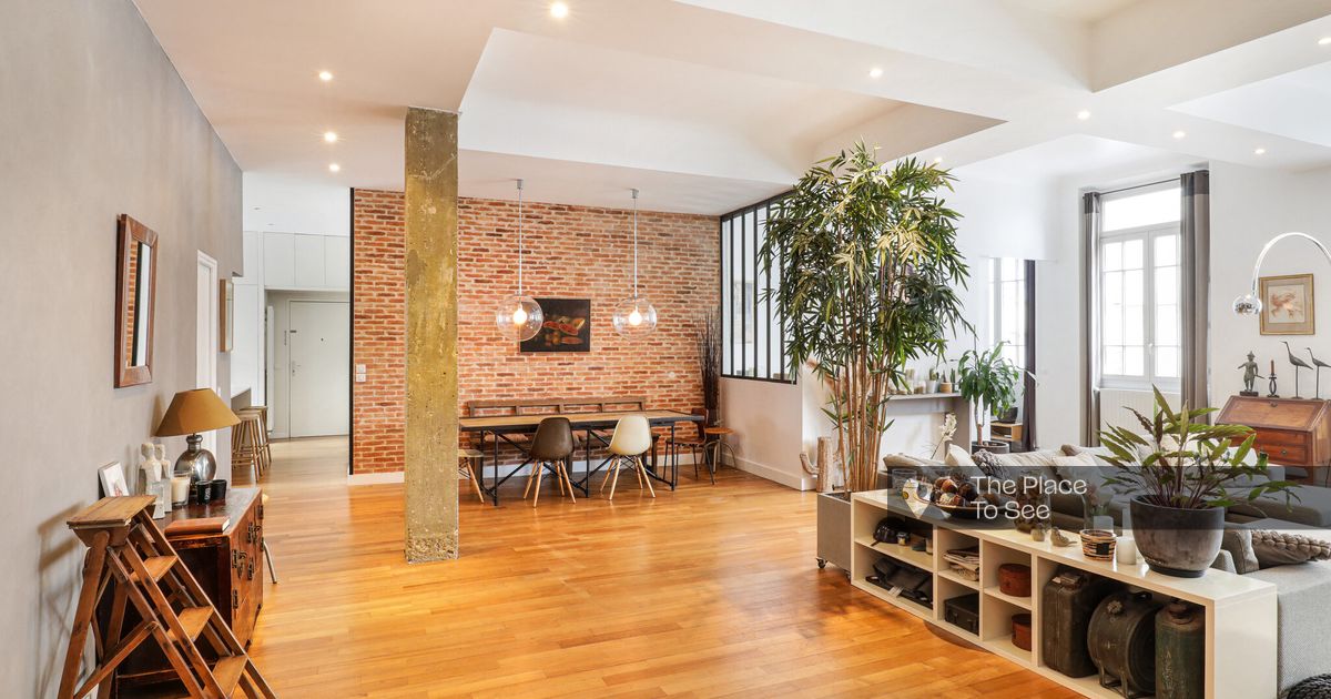 New-York-style modern loft apartment with furnished terrace brick wall ...