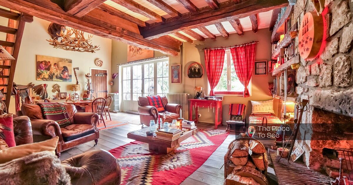 Western style house in Normandy | The place to see