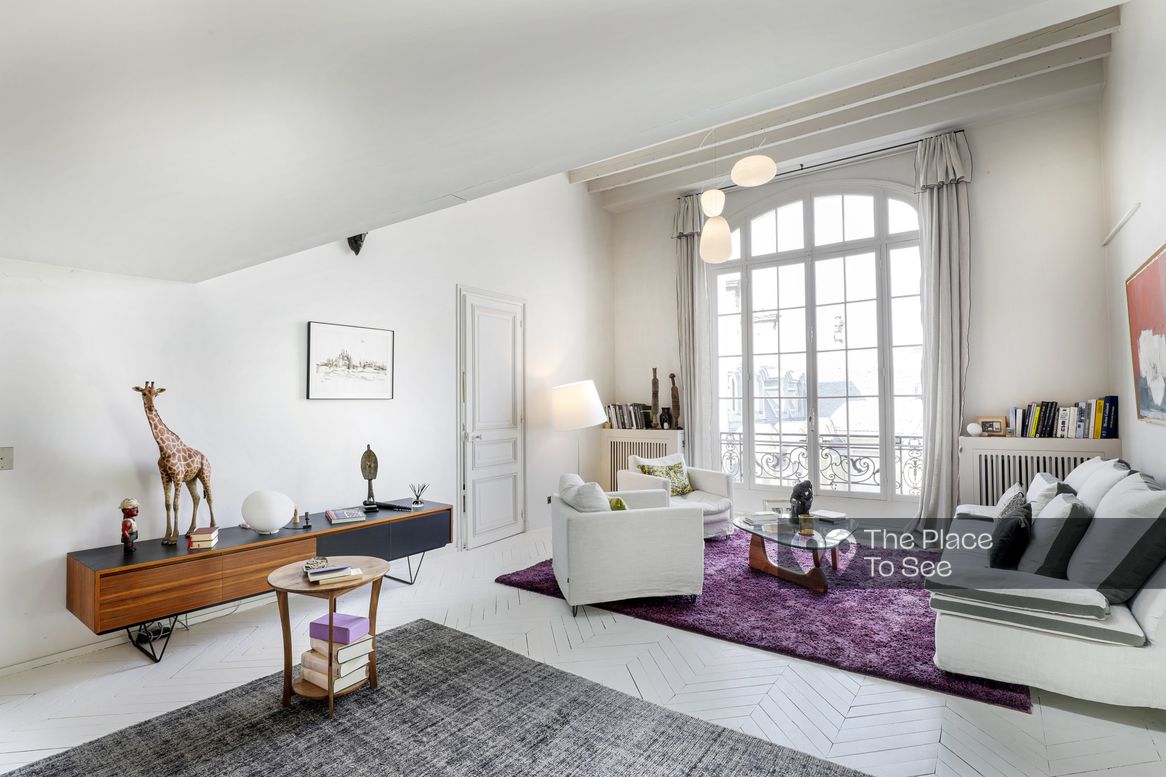 Appartement parisien triplex avec rooftop et vue Tour Eiffel Paris toits | The place to see