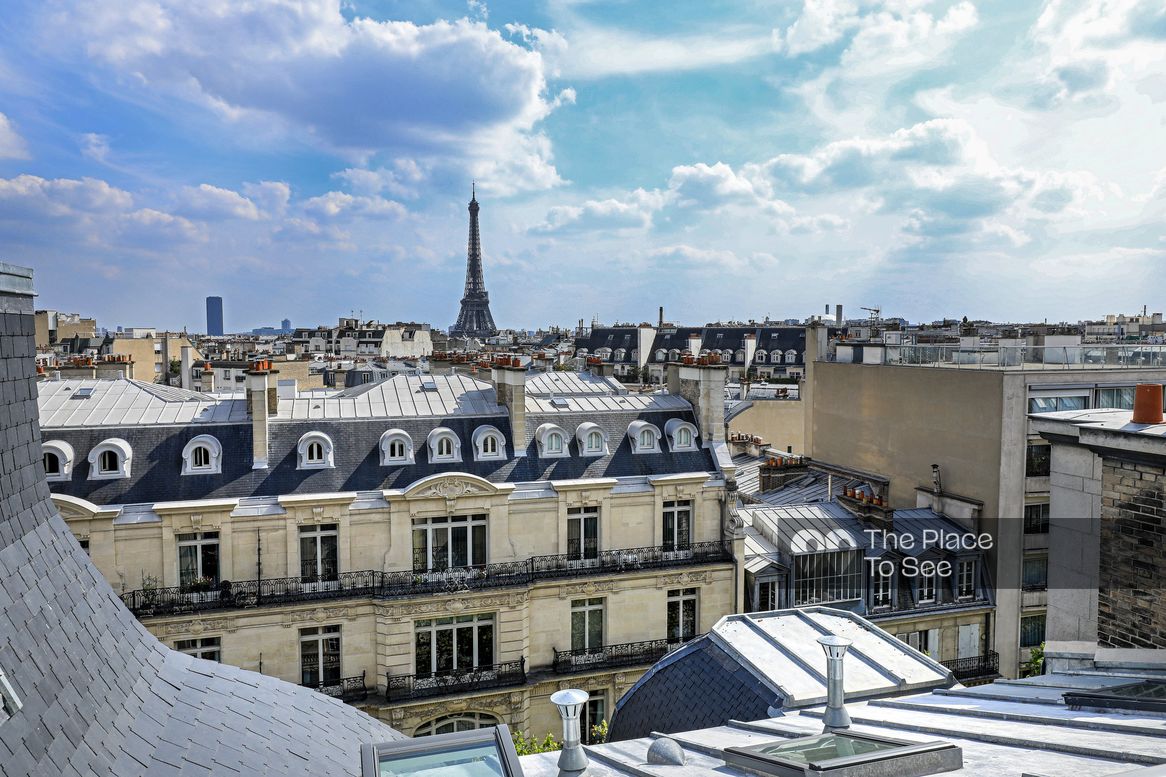 Appartement parisien triplex avec rooftop et vue Tour Eiffel Paris toits | The place to see