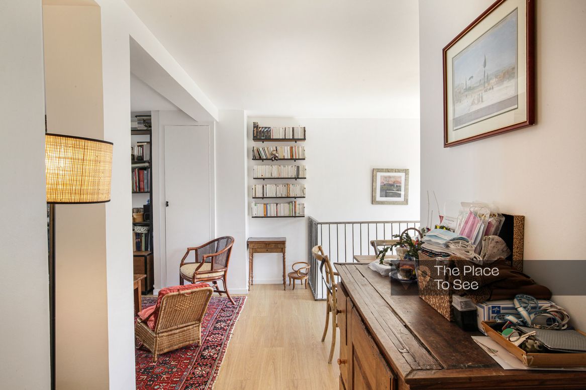 Duplex moderne dans une résidence hlm | The place to see