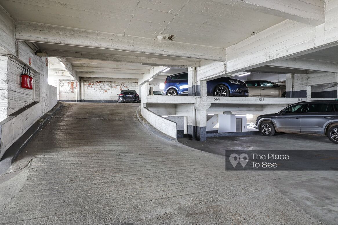 Parking avec rooftop et vue sur tout Paris | The place to see