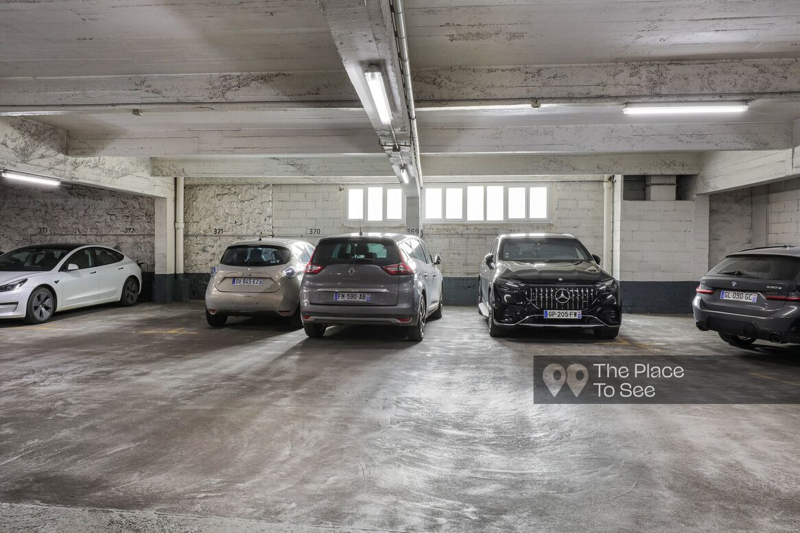 Parking avec rooftop et vue sur tout Paris | The place to see