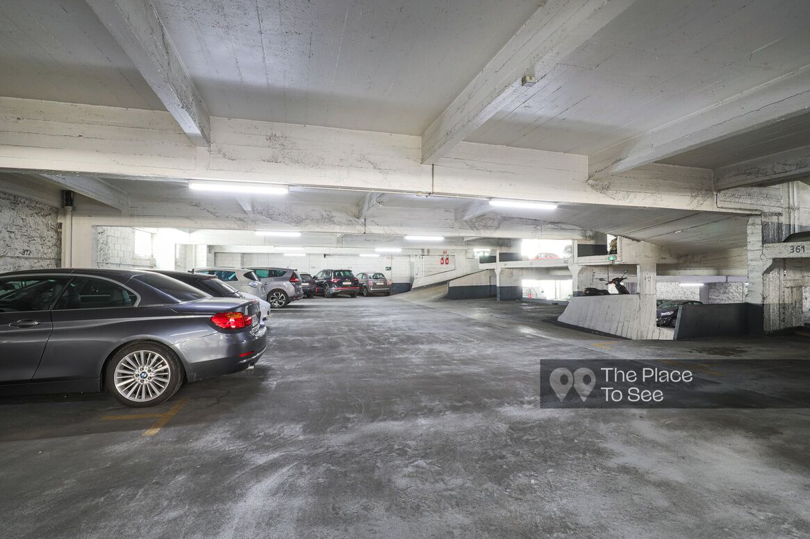 Parking avec rooftop et vue sur tout Paris | The place to see
