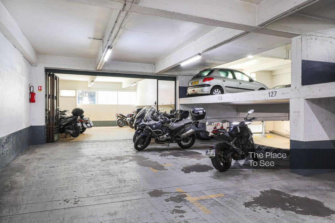 Parking avec rooftop et vue sur tout Paris | The place to see